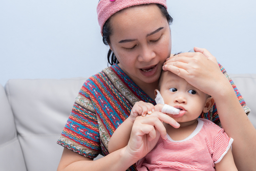 A Complete Guide to Baby Teeth and Teething - Healthy Pregnancy